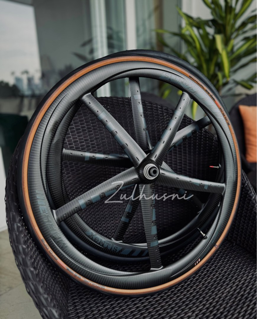 XeNTiS Mark 3 carbon wheelset disc, Sports Equipment, Bicycles & Parts ...