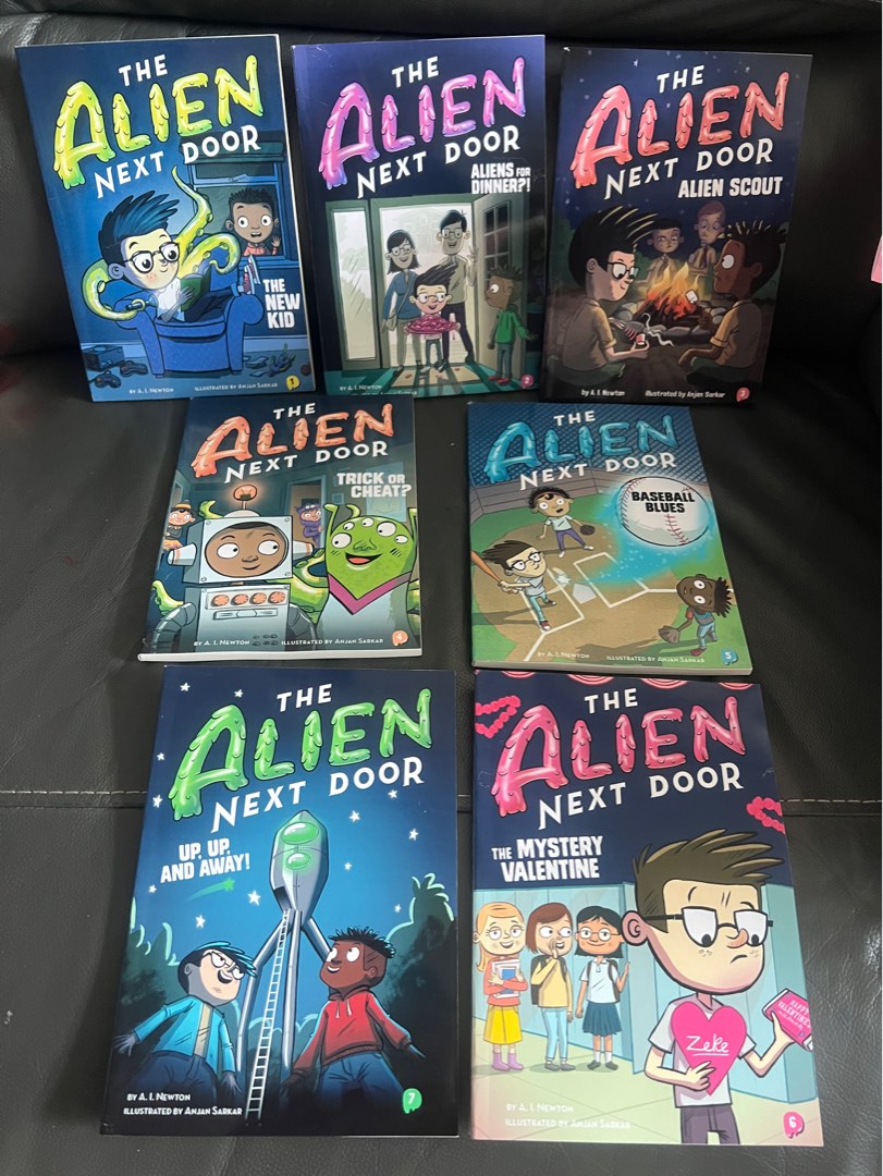 現貨】The Alien Next Door 7本英文童書，適合小學生, 興趣及遊戲, 書本 & 文具, 小說 & 故事書 - Carousell