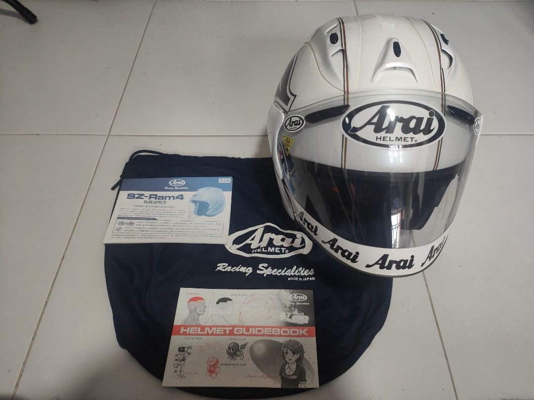 Arai ram 4 cafe racer (white), Motorcycles, Motorcycle Apparel on Carousell