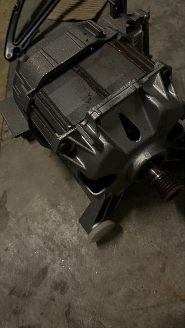 Bosch washing machine motor, Looking For on Carousell