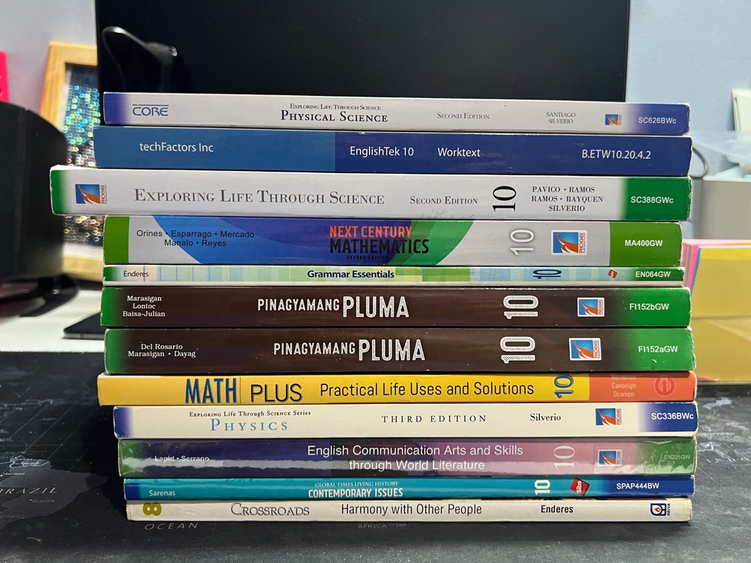 Grade 10 Books, Hobbies & Toys, Books & Magazines, Textbooks on Carousell