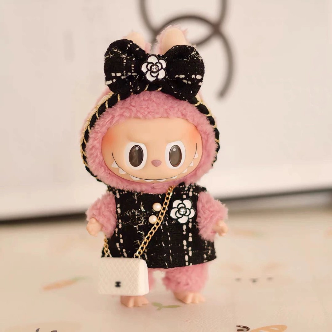 [IN STOCK] Labubu in black rose dress + head ribbon + bag for Labubu ...