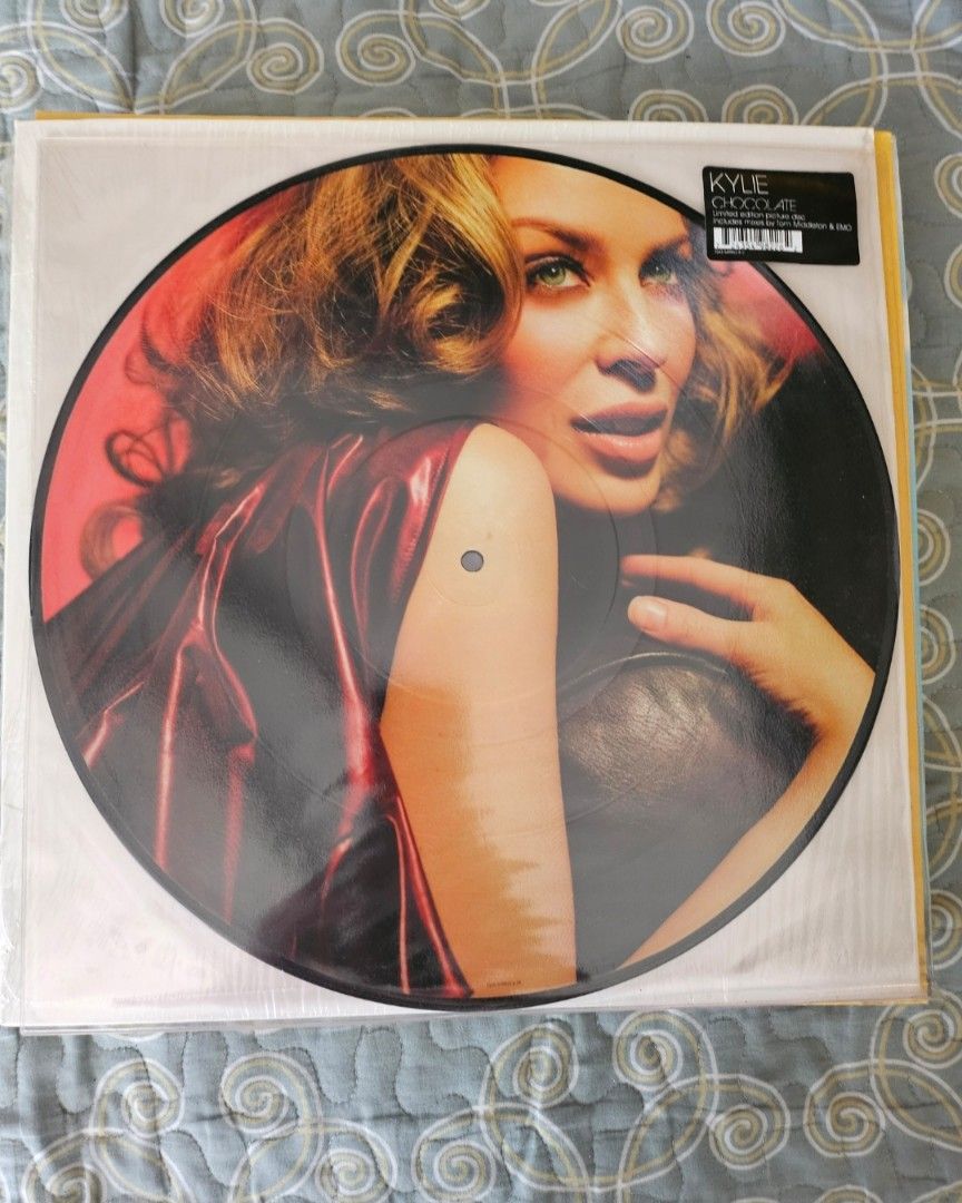 kylie minogue vinyl, Audio, Other Audio Equipment on Carousell