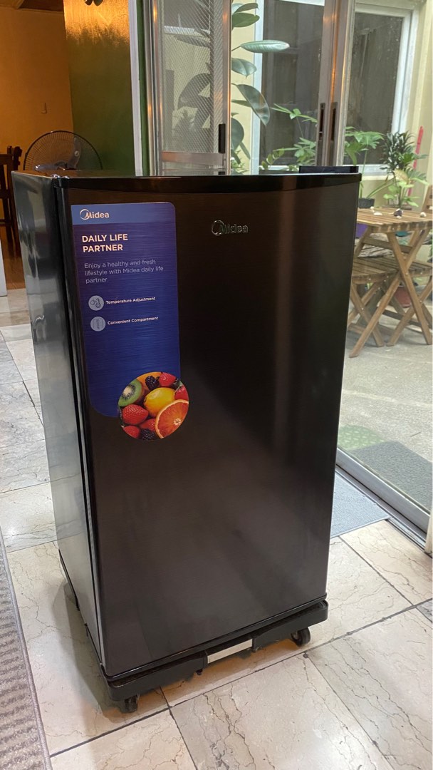 Midea 3.3 cu. ft. Mini Bar Refrigerator, TV & Home Appliances, Kitchen ...