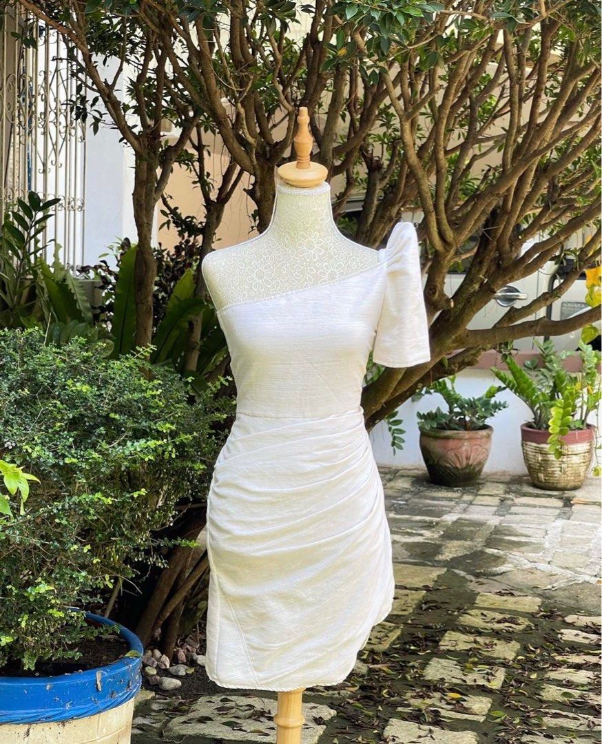 Modern Filipiniana Oath taking dress, Women's Fashion, Dresses & Sets ...