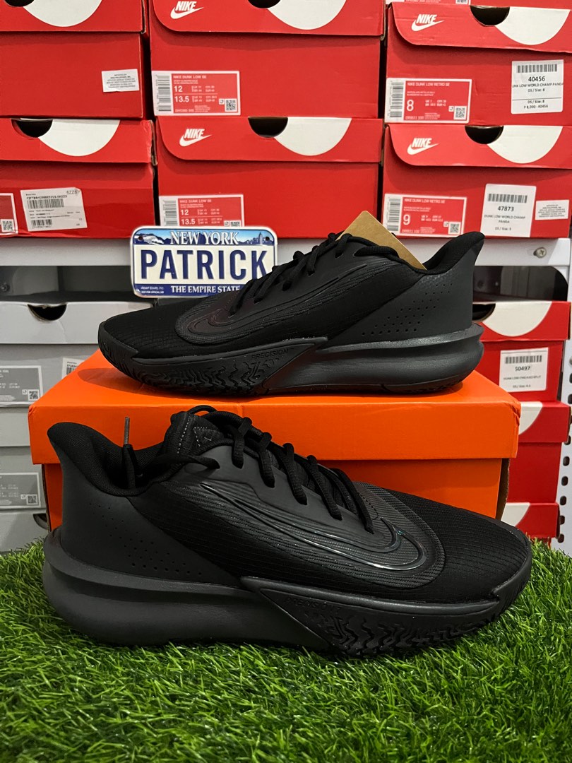 Precision 7 Triple Black, Men's Fashion, Footwear, Sneakers on Carousell