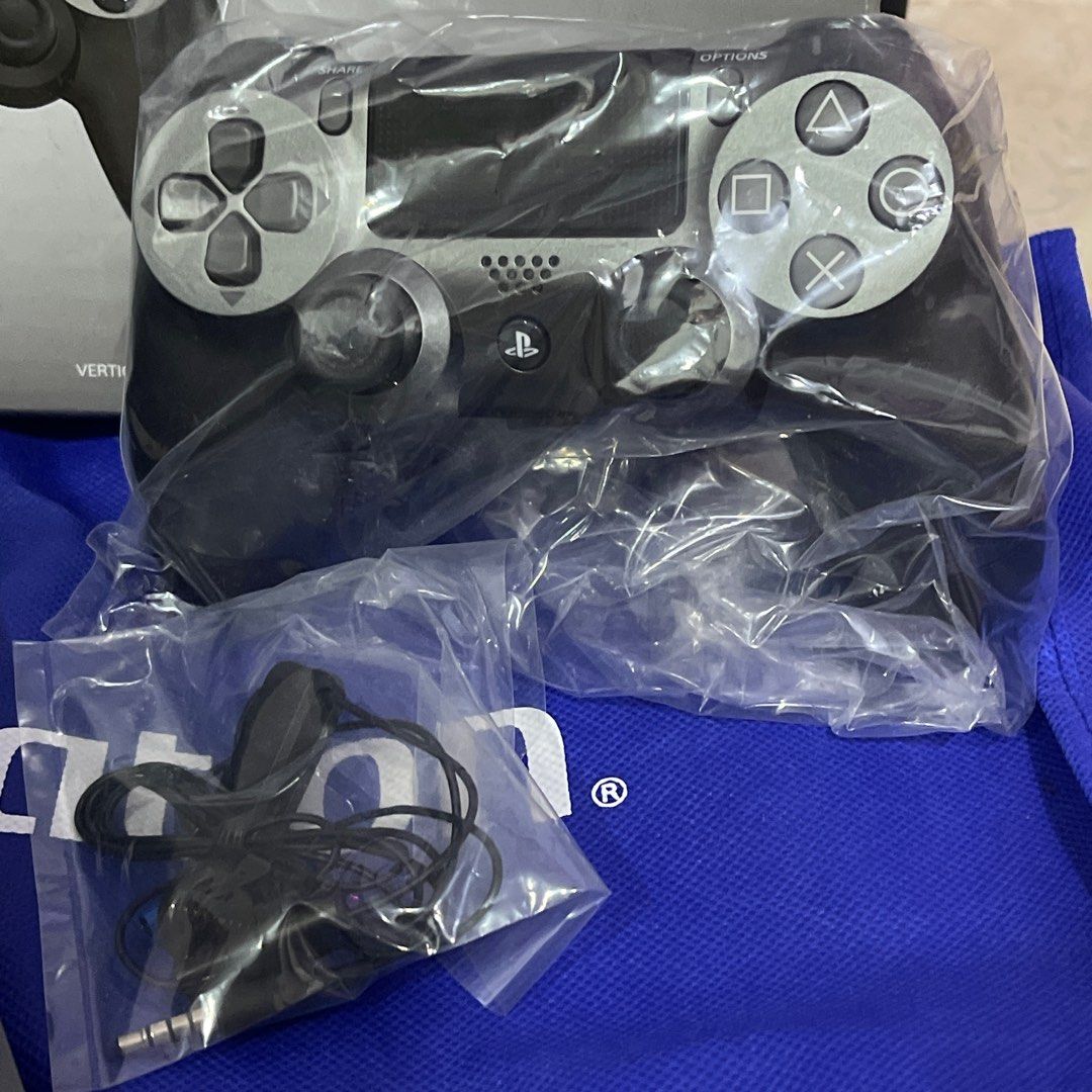 PS4 Limited Edition Slim 1TB, Video Gaming, Video Game Consoles ...