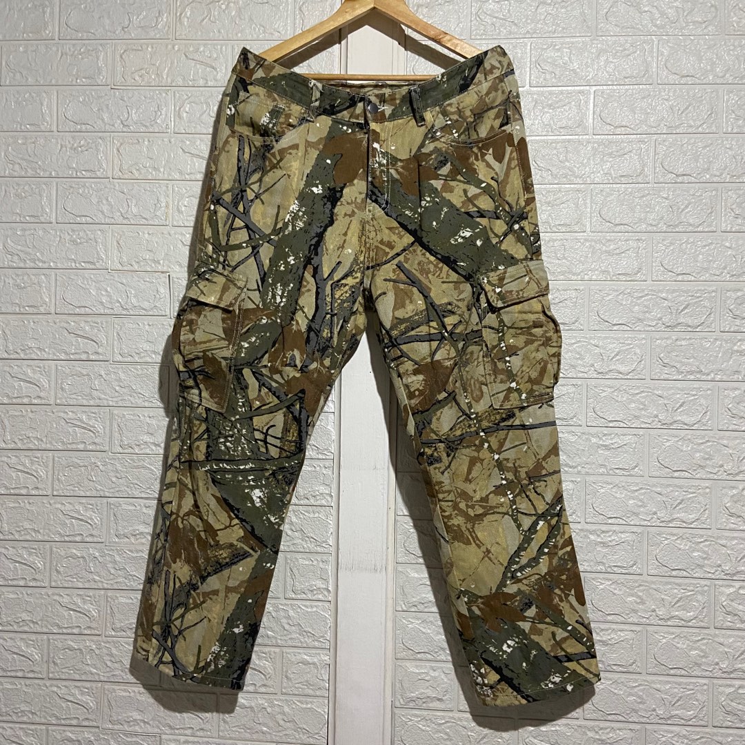 Real tree Cargo pants, Women's Fashion, Bottoms, Other Bottoms on Carousell