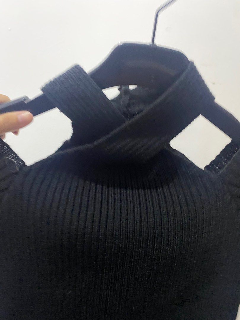 Sabrina model leher silang bahan knit, Fesyen Wanita, Pakaian Wanita ...