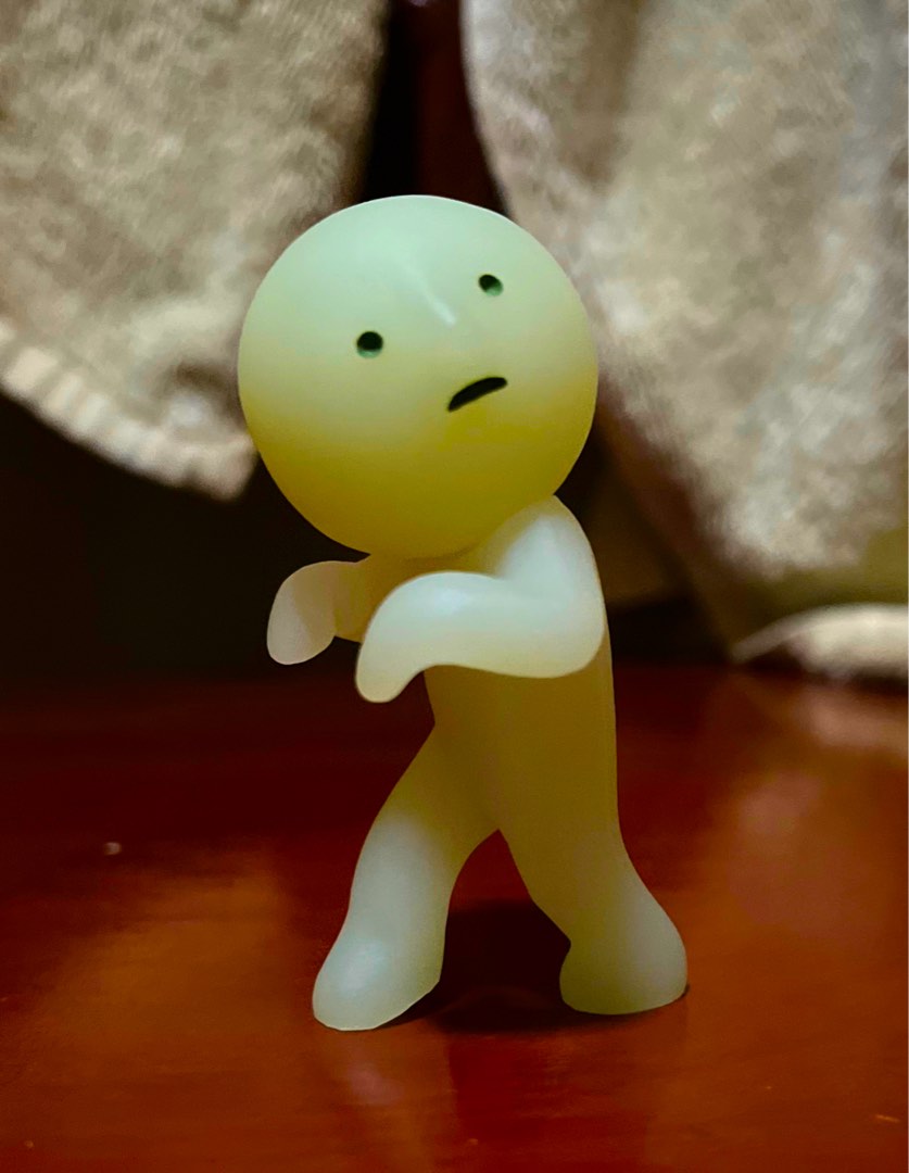 **SMISKI DISCONTINUED SERIES 4 - SNEAKING**, Hobbies & Toys, Toys ...