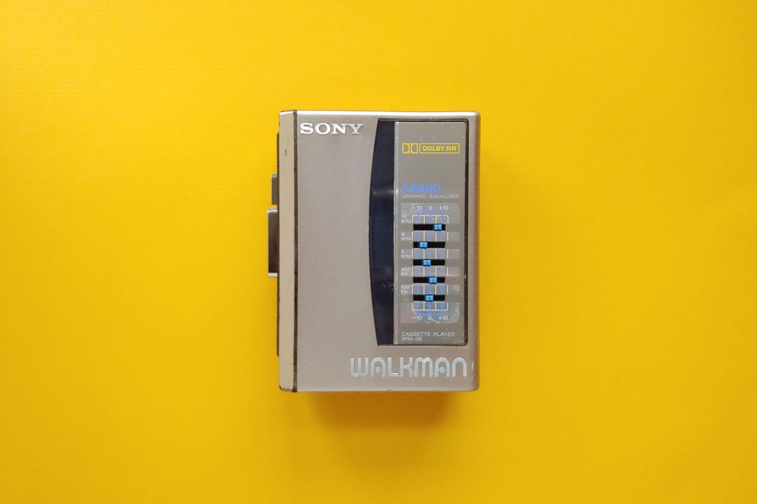 Sony Walkman WM-36 Portable Cassette Player (1987), Hobbies & Toys, Memorabilia & Collectibles ...