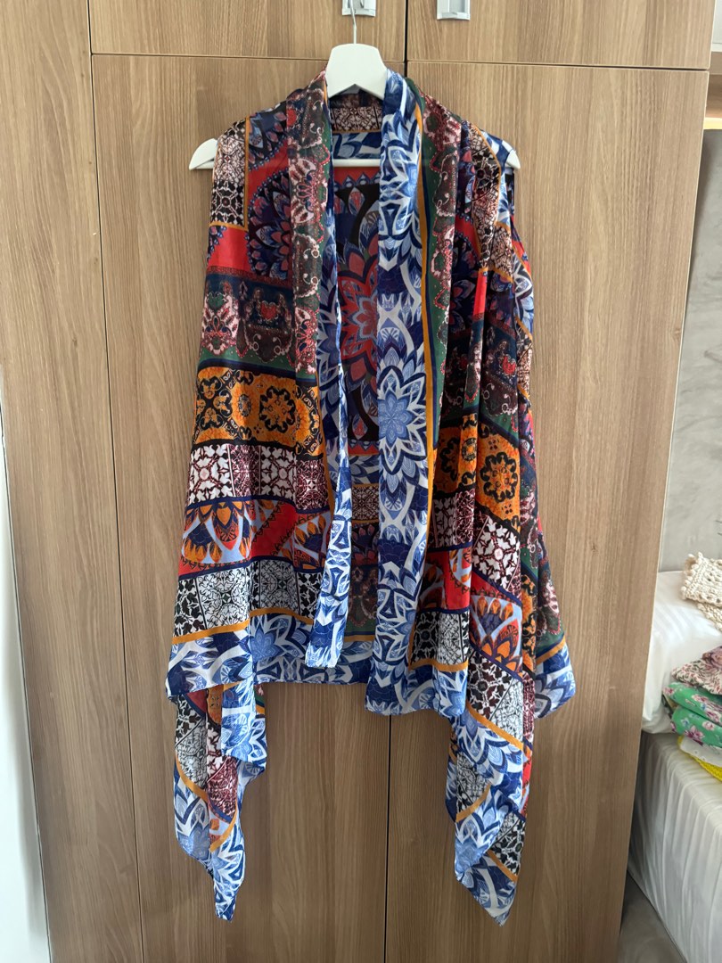 Stradivarius Beach Cover up, Women's Fashion, Undergarments ...