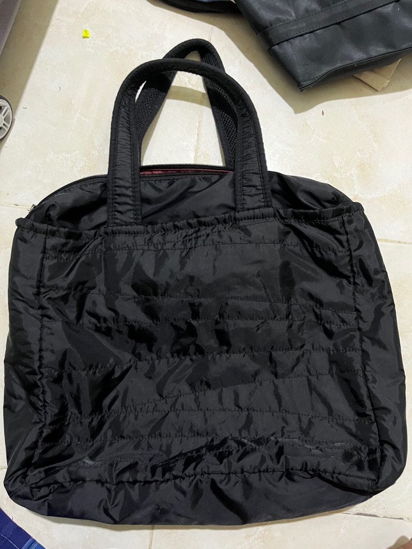 Tote bag (letak brg keperluan), Women's Fashion, Bags & Wallets, Tote ...