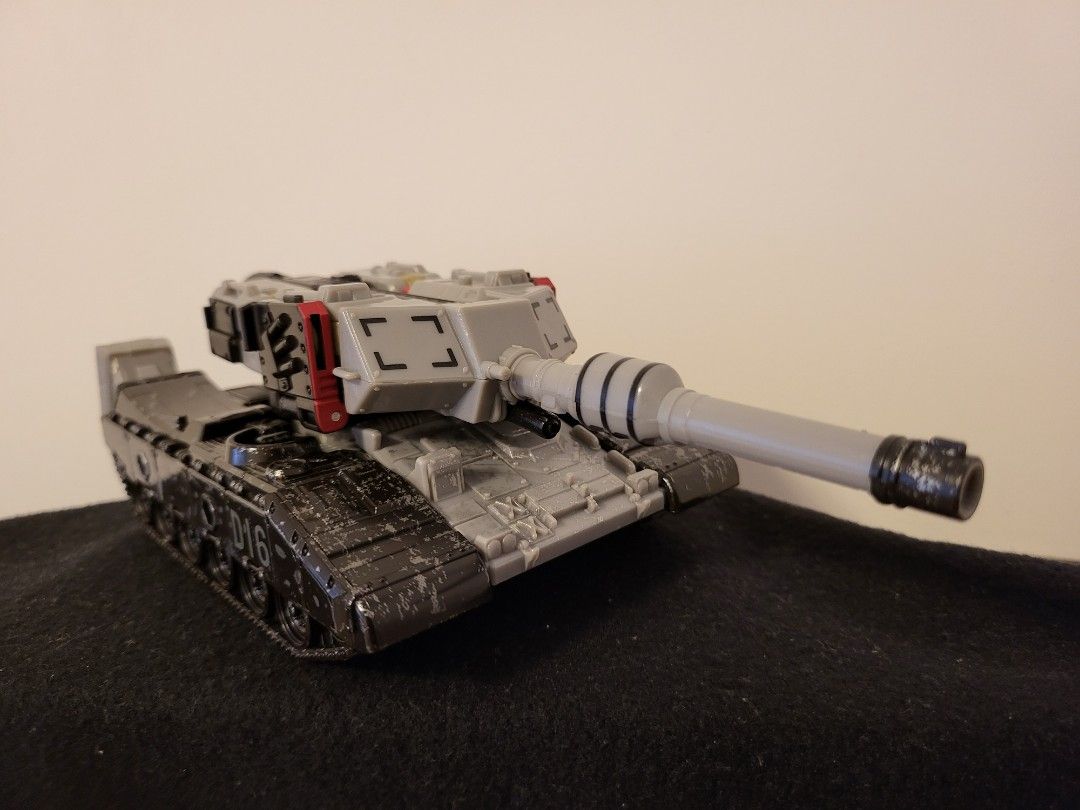 Transformers Earthrise Megatron, Hobbies & Toys, Toys & Games on Carousell