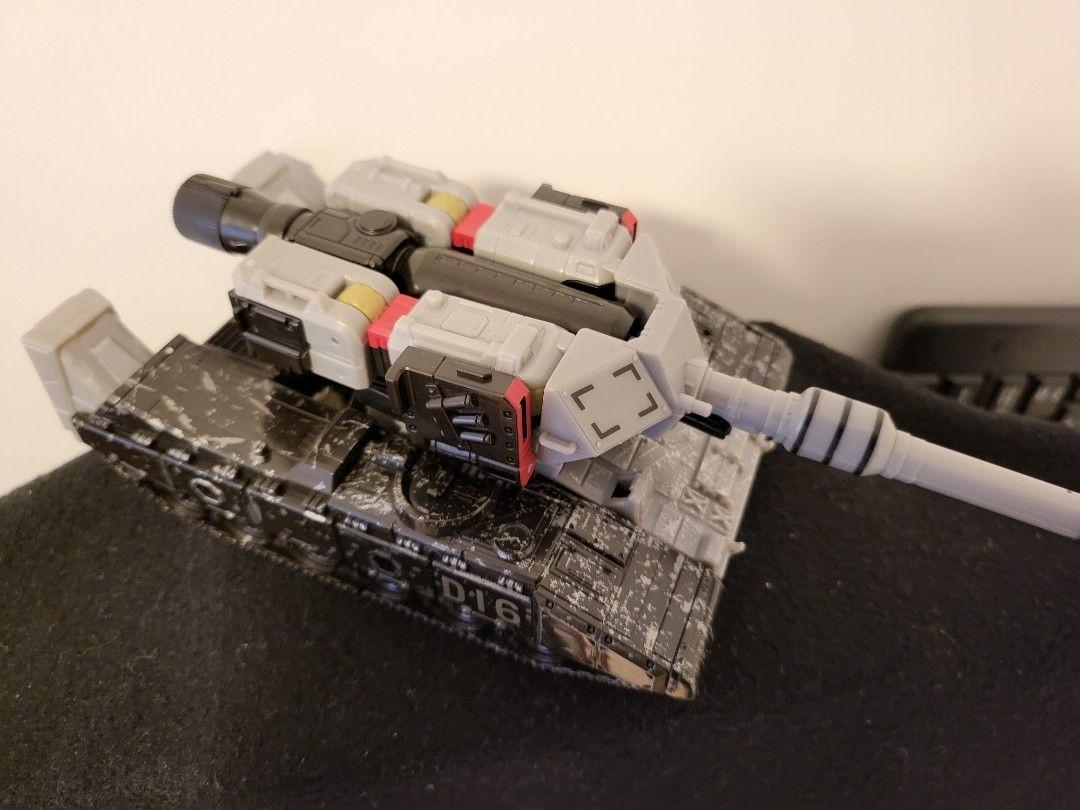Transformers Earthrise Megatron, Hobbies & Toys, Toys & Games on Carousell