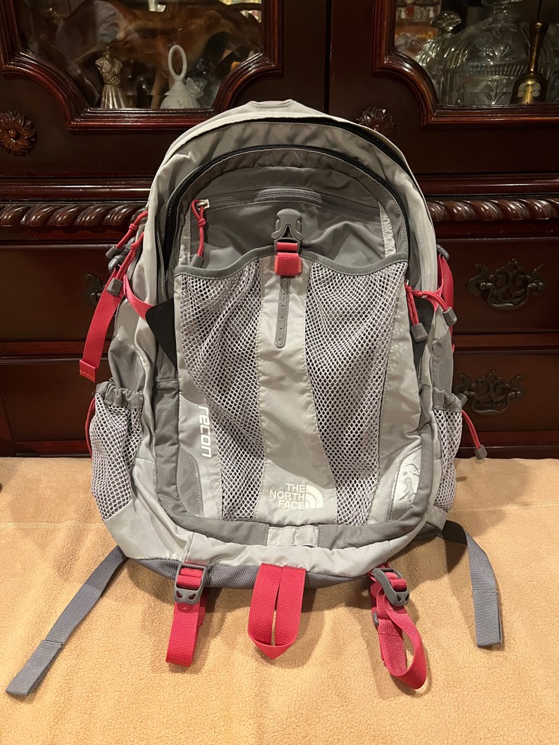 Vintage North face Recon Backpack 30L, Men's Fashion, Bags, Backpacks ...