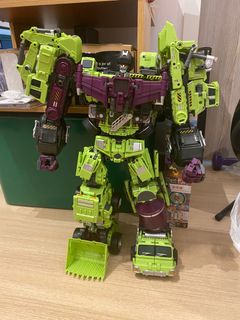 Transformers Master Made Devastator, Hobbies & Toys, Toys & Games on ...