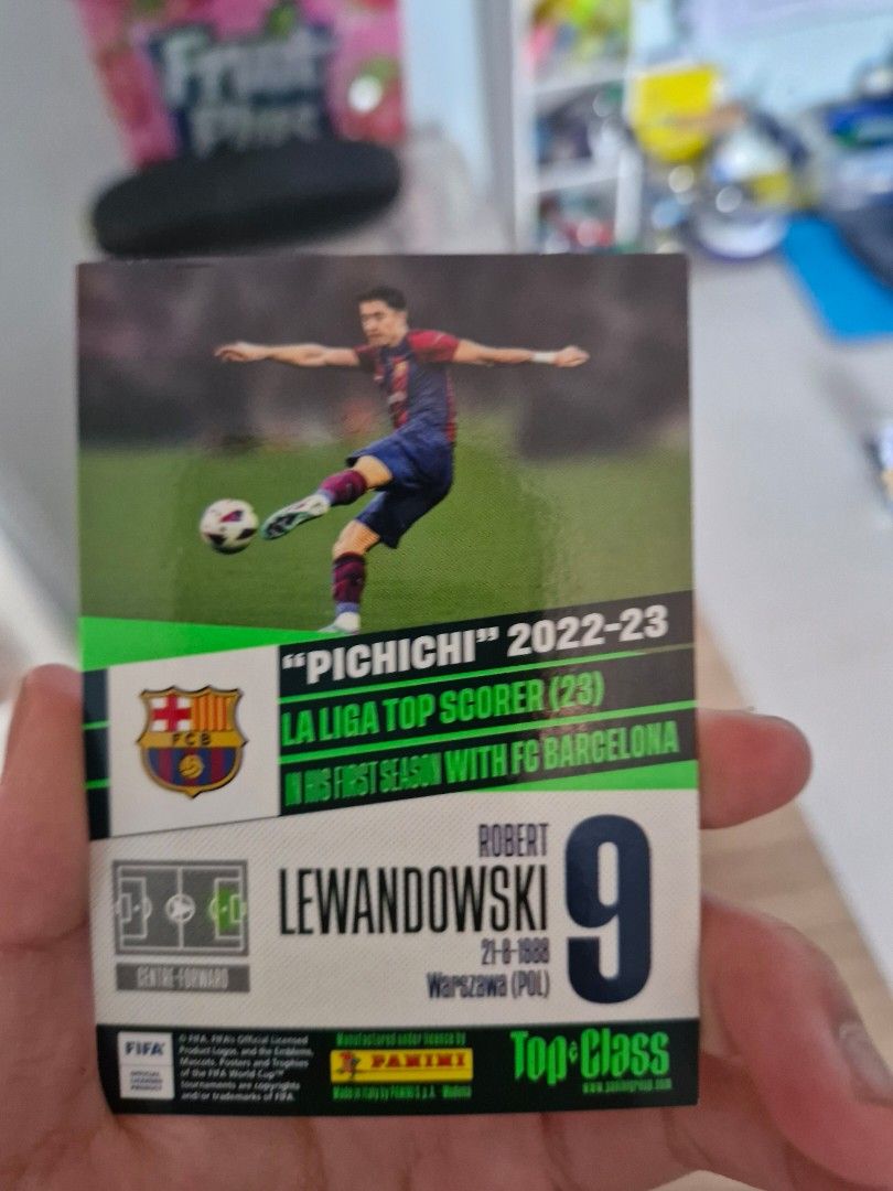 2024 TOP CLASS FOOTBALL CARD UNBEATABLE LEWADOWSKI, Hobbies & Toys ...