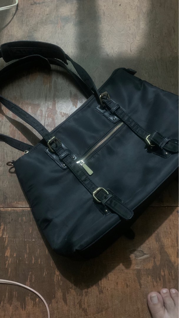 Alt Manila London Mini, Women's Fashion, Bags & Wallets, Tote Bags on Carousell