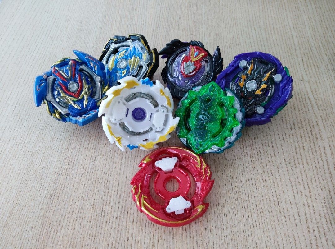 Beyblade Burst - Beyblade and Battle Board, Hobbies & Toys, Toys ...