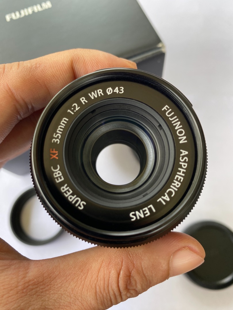 Fujifilm 35mm F2 WR, Photography, Lens & Kits on Carousell