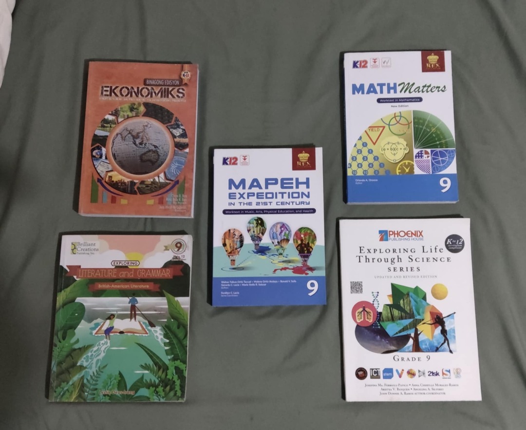 Grade 9 books, Hobbies & Toys, Books & Magazines, Textbooks on Carousell
