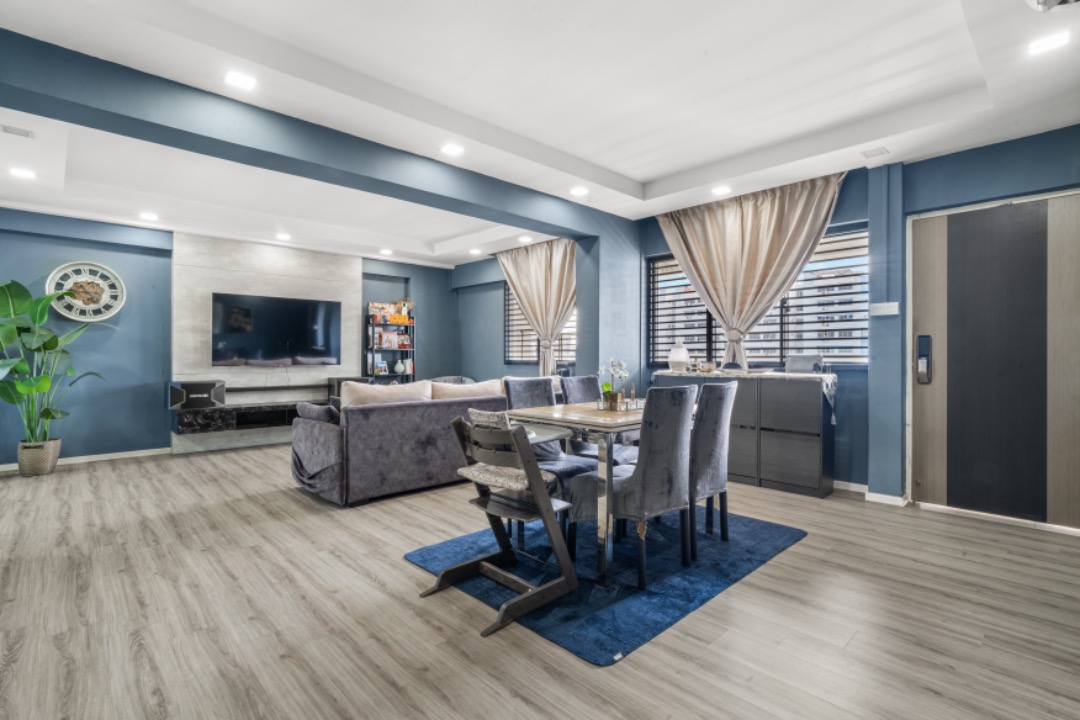 Huge 4 room HDB at Choa Chu Kang, Property, For Sale, HDB on Carousell