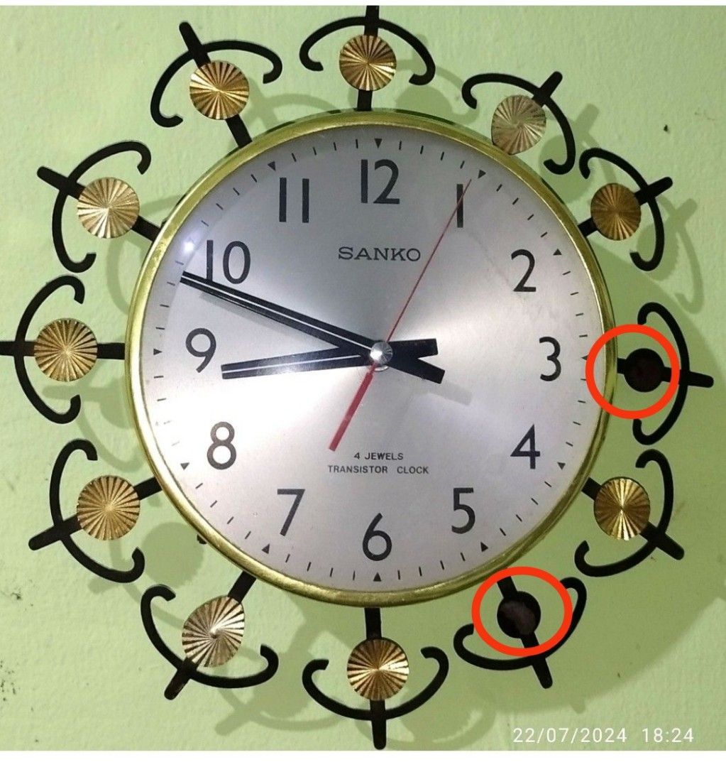 Jam dinding besi magnet transistor lawas jadul, Antik, Jam & Perhiasan ...