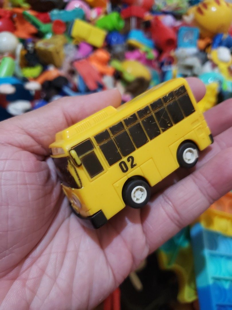JUALAN MAINAN TAYO KUNING BUS BIS MOBILAN MOBIL TRANSPORTASI LANI ...