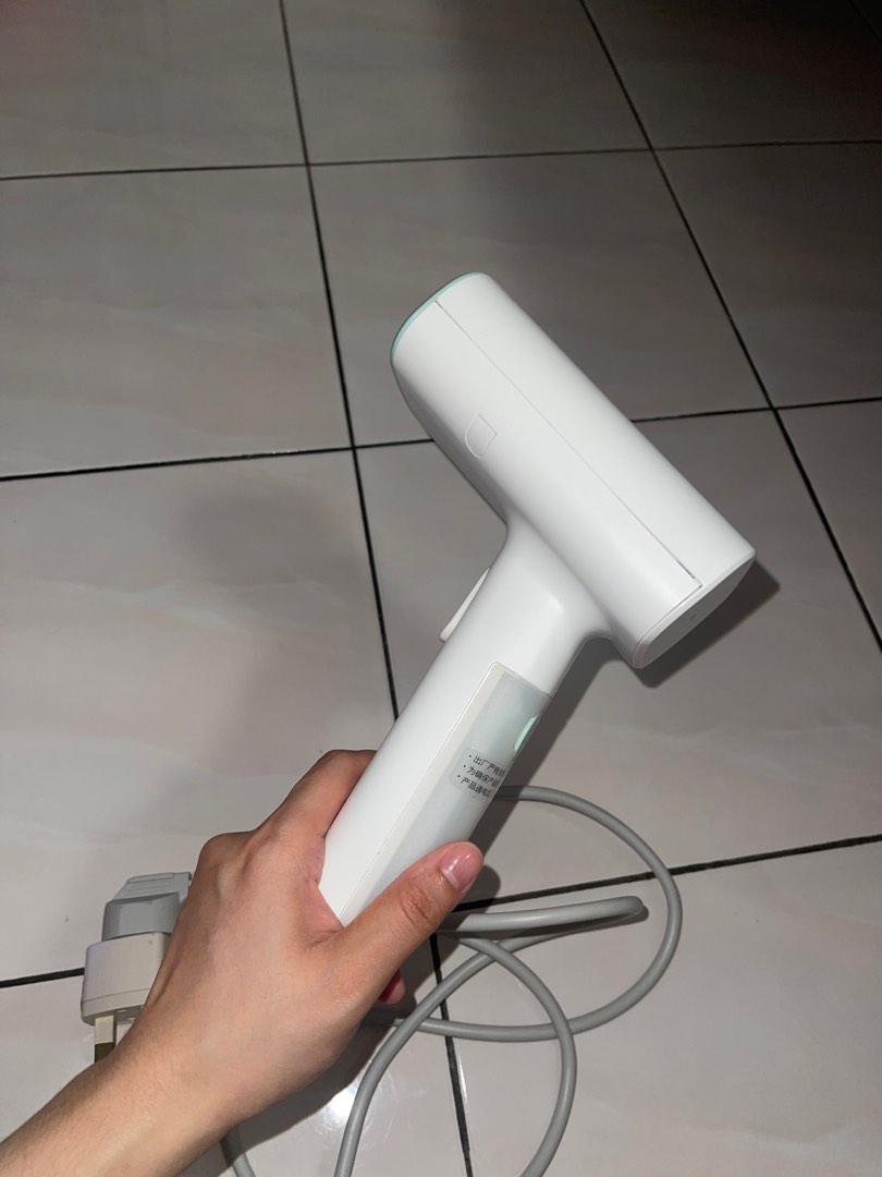 Midea Handheld Steam iron, TV & Home Appliances, Irons & Steamers on ...