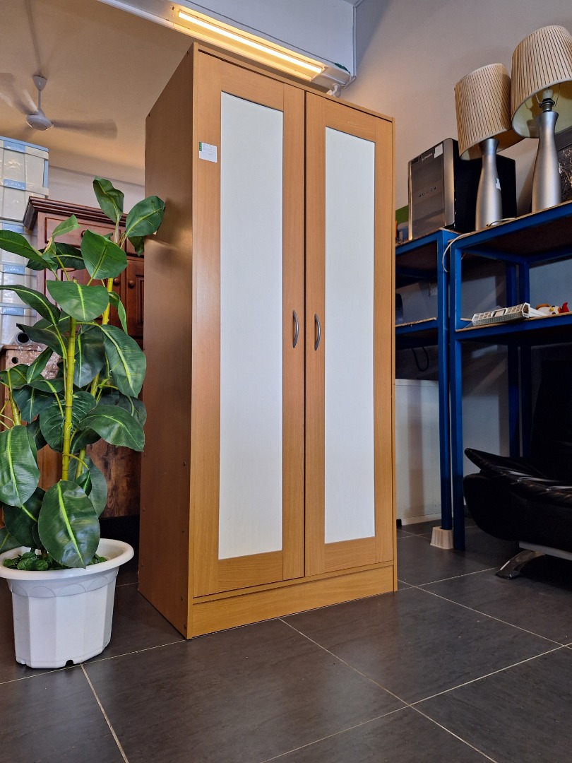 Oak & White Wooden 2-door Wardrobe | Almari Pakaian 2-Pintu Kayu Oak ...
