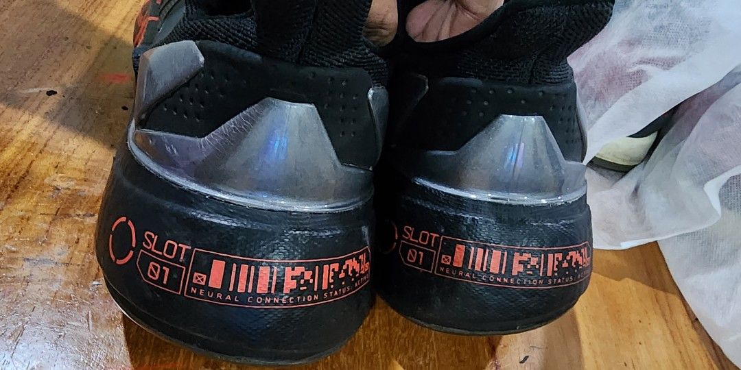 Sepatu Adidas Cyberpunk Black Red Original Preloved Size 45 1/3, Fesyen ...