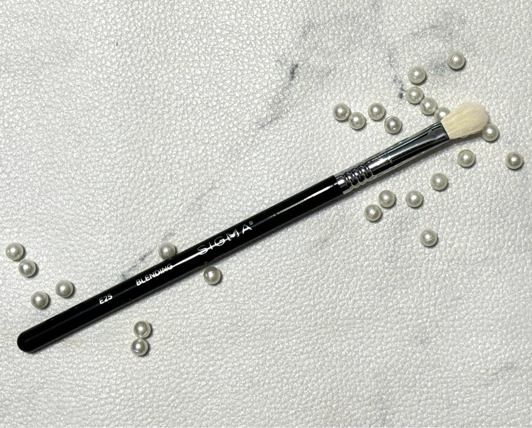 Sigma E25 刷具 化妝 彩妝 眼, 香水、美妝、保養, 眼部彩妝、保養在旋轉拍賣