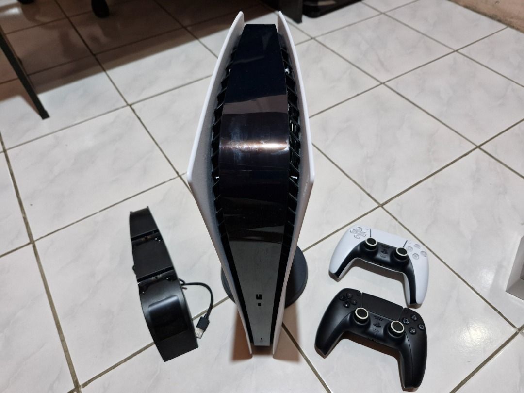 Sony PS5 Digital Edition CF1-1118B, Video Gaming, Video Game Consoles, PlayStation on Carousell