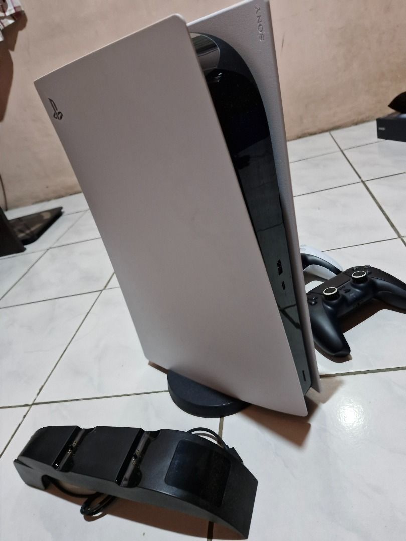 Sony PS5 Digital Edition CF1-1118B, Video Gaming, Video Game Consoles, PlayStation on Carousell