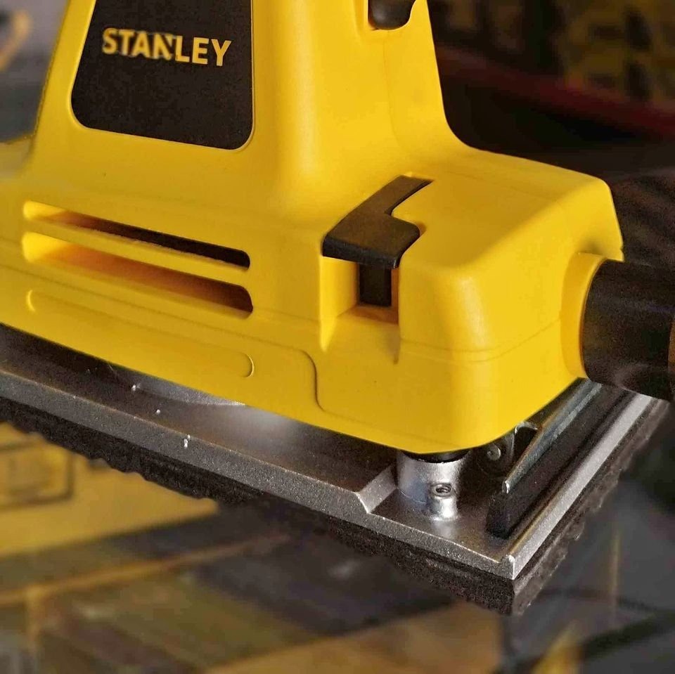STANLEY SS24 240W SHEET SANDER, Commercial & Industrial, Construction ...
