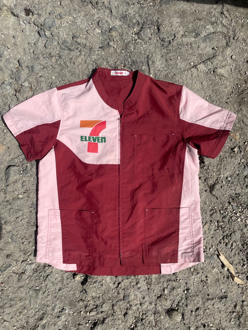 Vintage 7/11 uniform, Men's Fashion, Tops & Sets, Tshirts & Polo Shirts ...