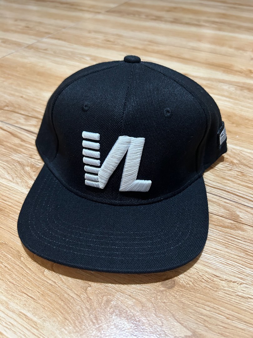 VL THE MARATHON CLOTHING CAP, Men's Fashion, Watches & Accessories ...