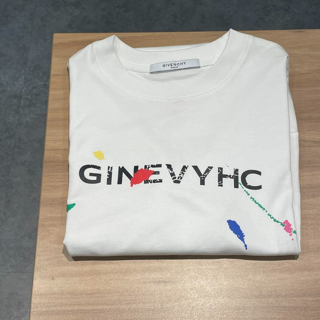 247003855 GIVENCHY CLOTHES TSHIRT SIZE L, Luxury, Apparel on Carousell