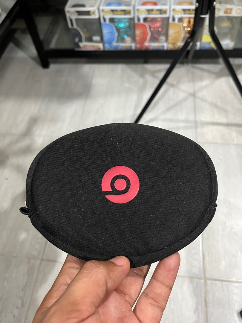 Beats by Dr. Dre Pouch /Black, Men's Fashion, Bags, Belt bags, Clutches ...