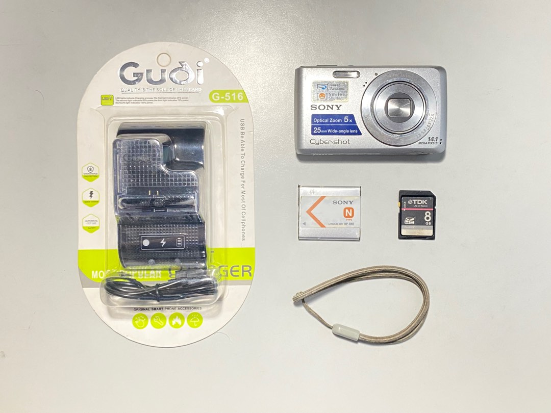 Digital Camera Sony CyberShot DSC-W520, Photography, Cameras on Carousell