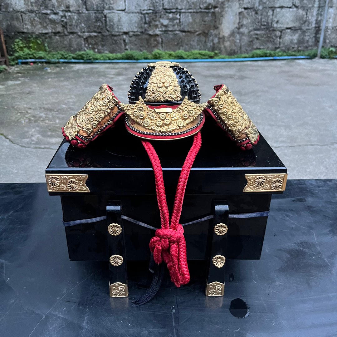 Japanese Samurai Helmet Display, Hobbies & Toys, Memorabilia ...