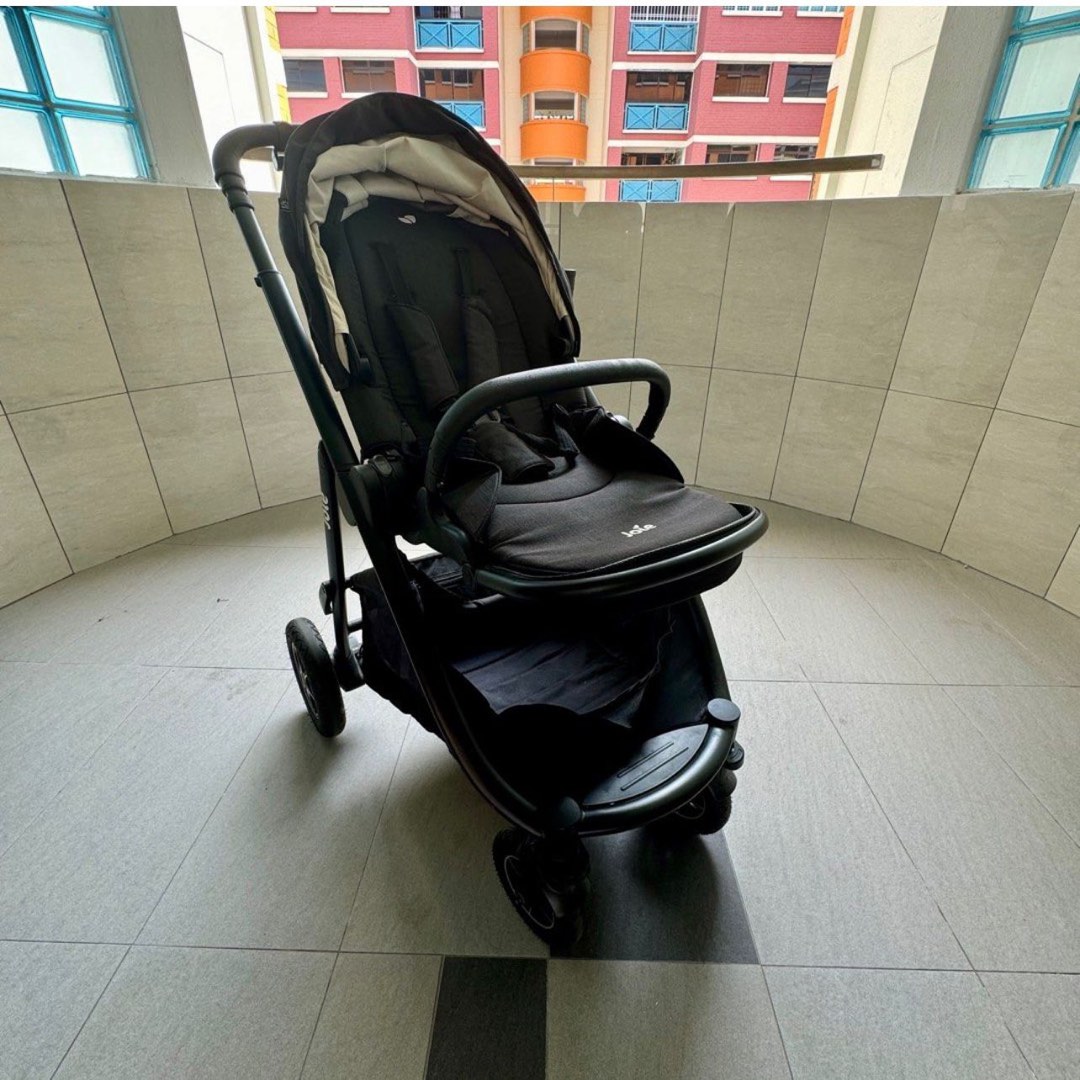 Joie Stroller, Babies & Kids, Going Out, Strollers on Carousell