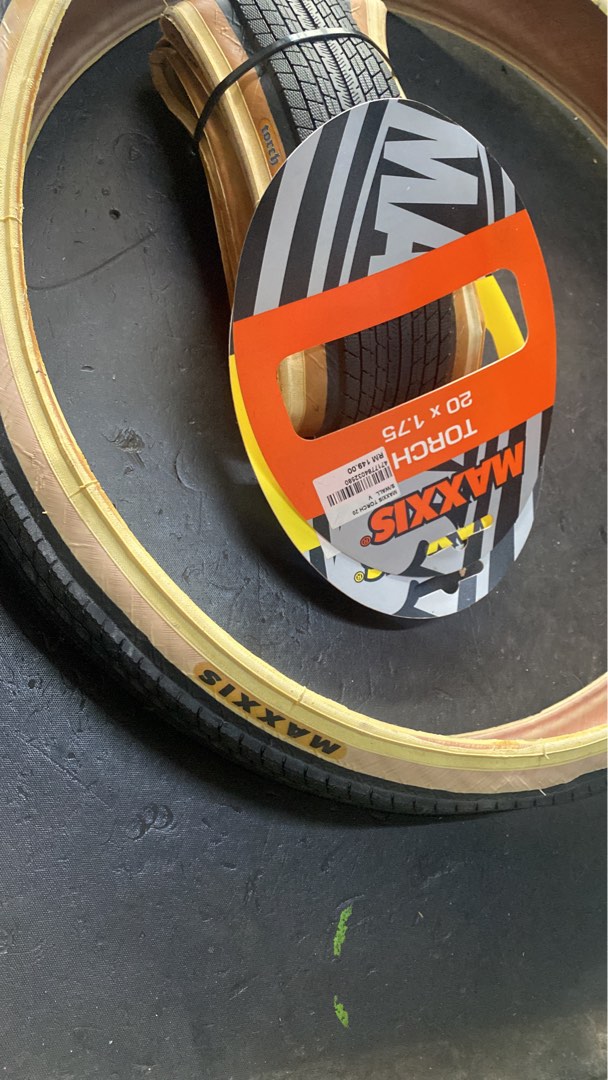 Maxxis Torch BMX Folding Boardwalk Tyre, Sports Equipment, Bicycles ...