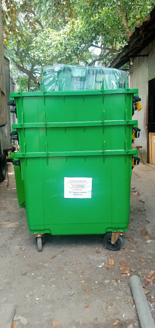 MOBILE TRASH BIN 1100 LITERS TSN, Furniture & Home Living, Cleaning ...