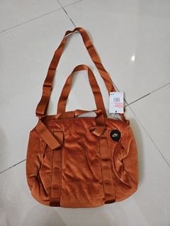 Nike Sling Bag, Women's Fashion, Bags & Wallets, Cross-body Bags on ...