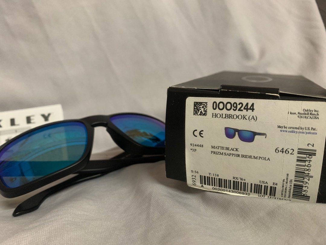 OAKLEY original, Men's Fashion, Watches & Accessories, Sunglasses ...