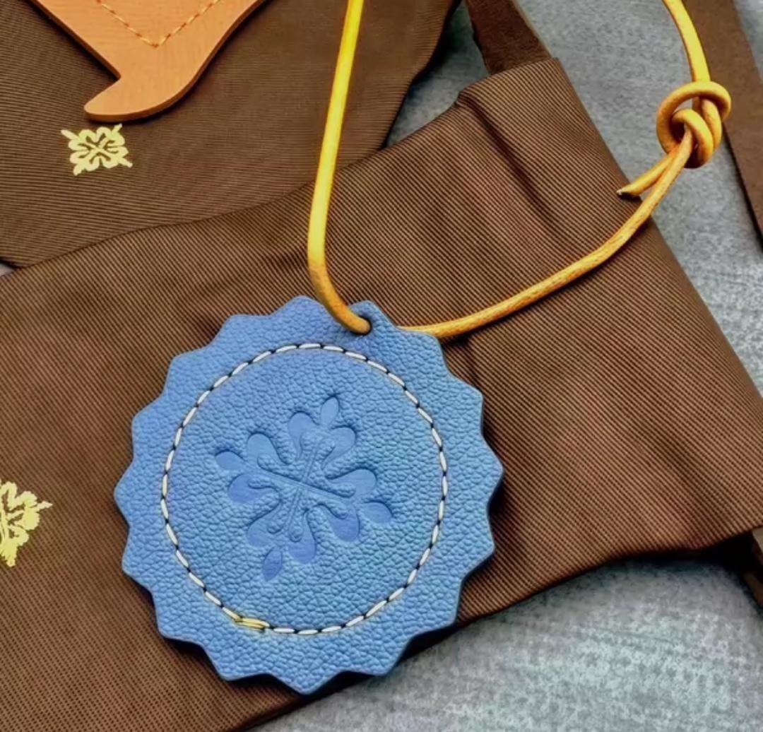 patek phlippe vip gift luxury genuine leather key chain, Luxury ...