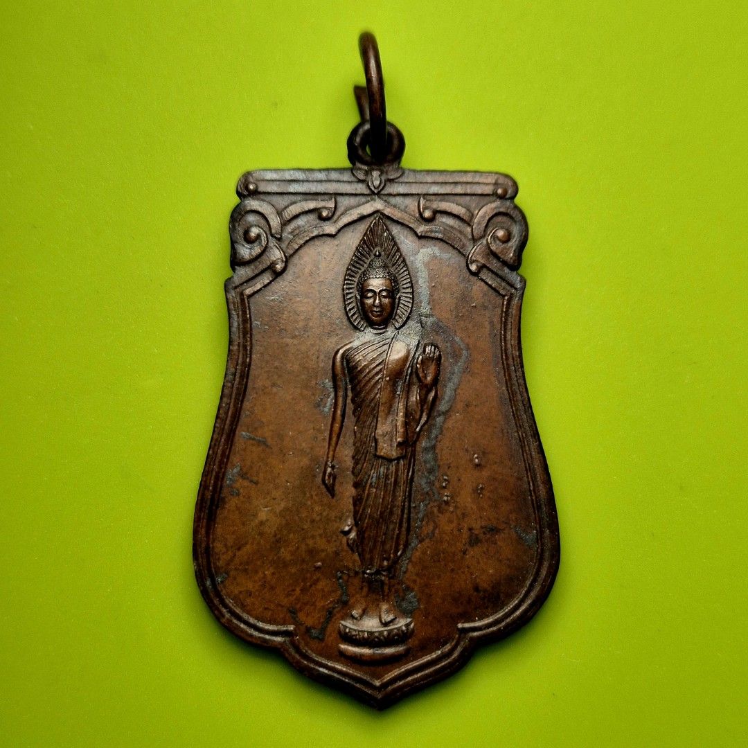 Phra LiLa Wat Suthat - BE 2500, Hobbies & Toys, Religious Items on ...