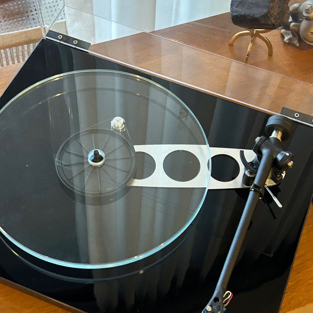 Rega Turntable Planar 3, Musik & Media, Aksesoris di Carousell